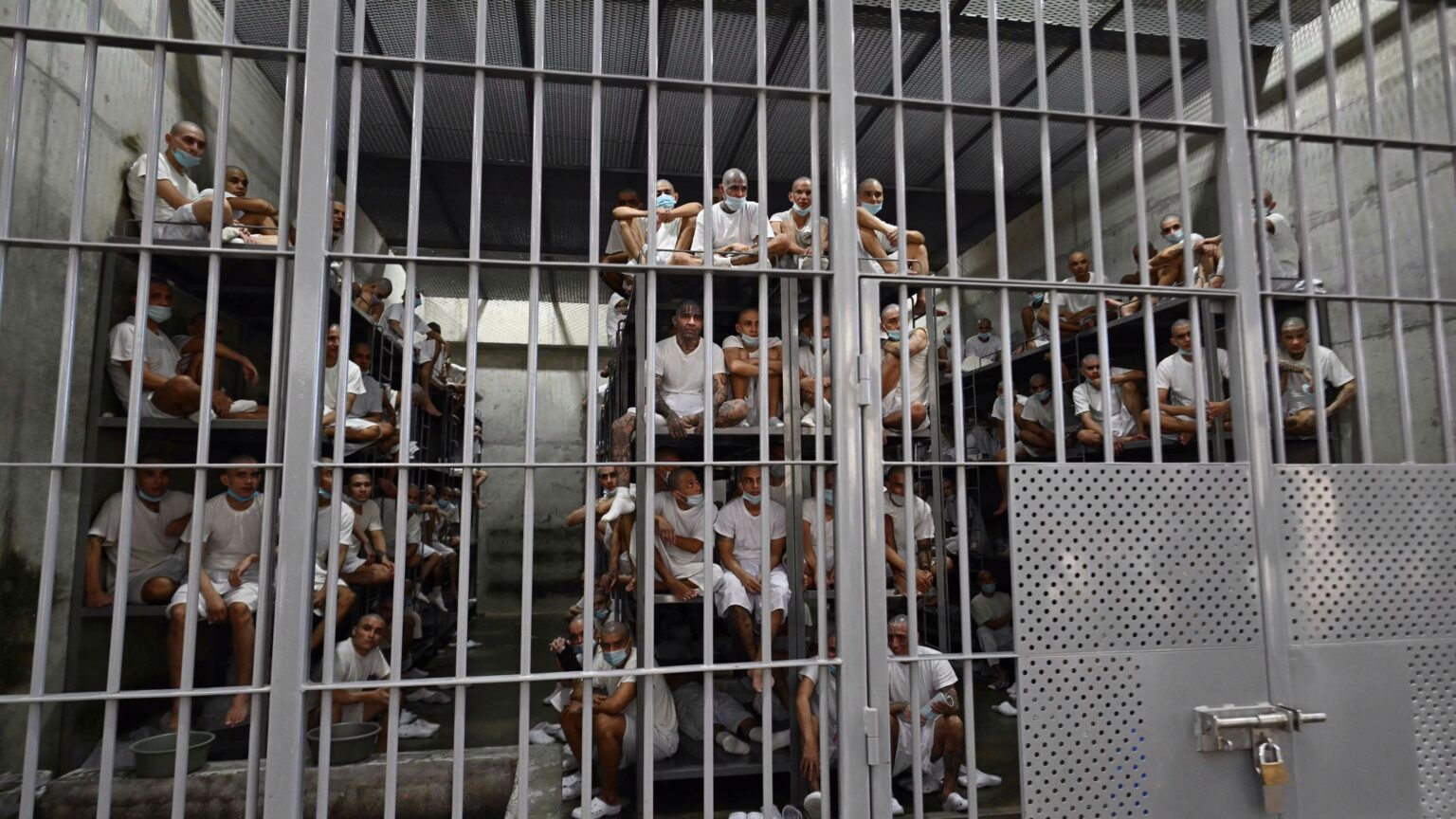 United States and El Salvador: A Scheme to Deport Migrants from the US ...